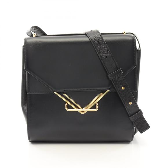 Bottega Veneta | Bags | Bottega Veneta The Clip Shoulder Bag Leather ...